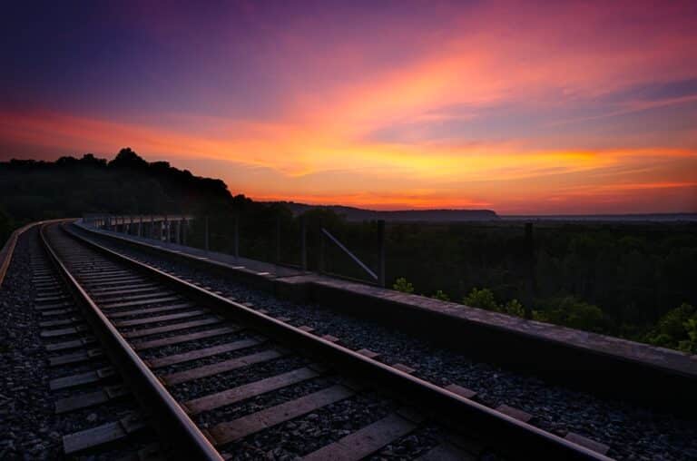 Dinner Train In Kentucky: #1 BEST In Bardstown This Summer